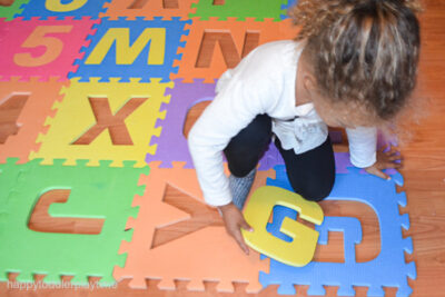 GIANT ALPHABET PUZZLE - Happy Toddler Playtime