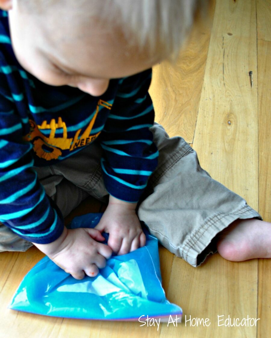 60 Easy Sensory Bags for Babies & Toddlers - Happy Toddler Playtime