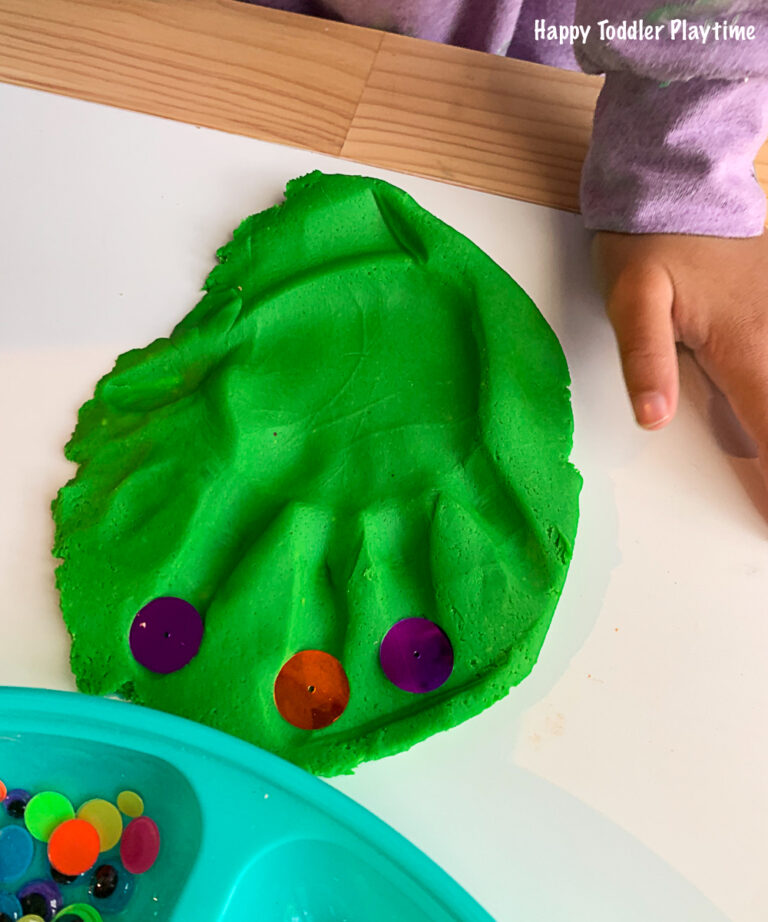 Play Dough Monster Hands - Happy Toddler Playtime