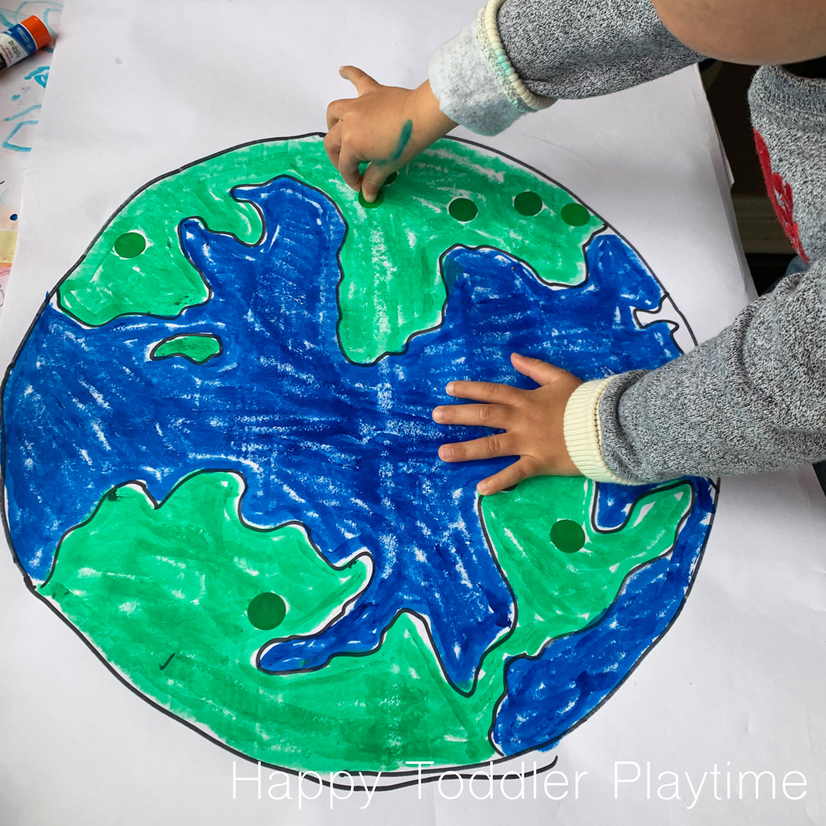 Earth Day Colour Sort - Happy Toddler Playtime