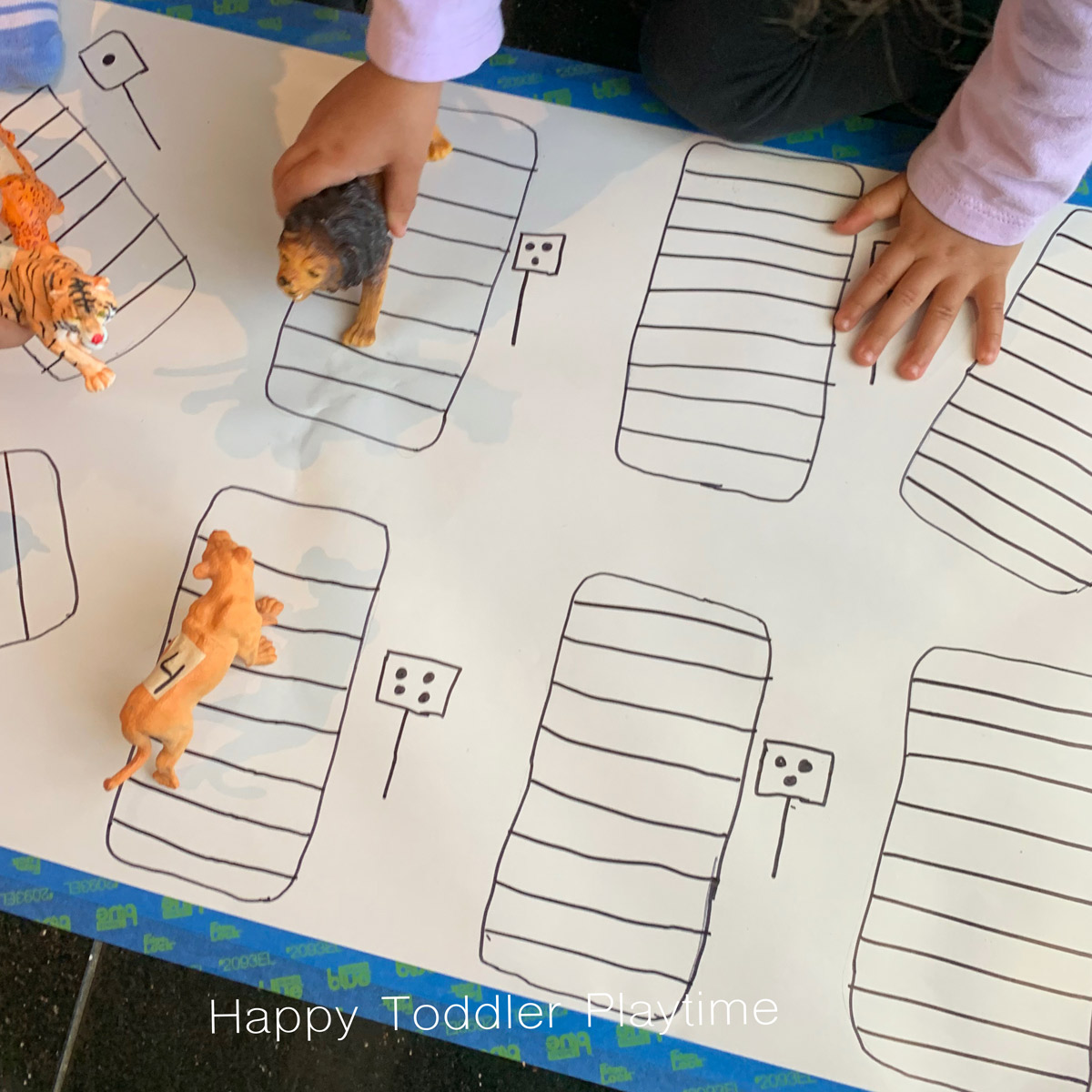 Back to the Zoo Counting Activity - Happy Toddler Playtime