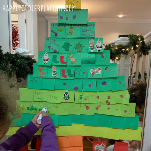 Post It Note Christmas Tree - Happy Toddler Playtime