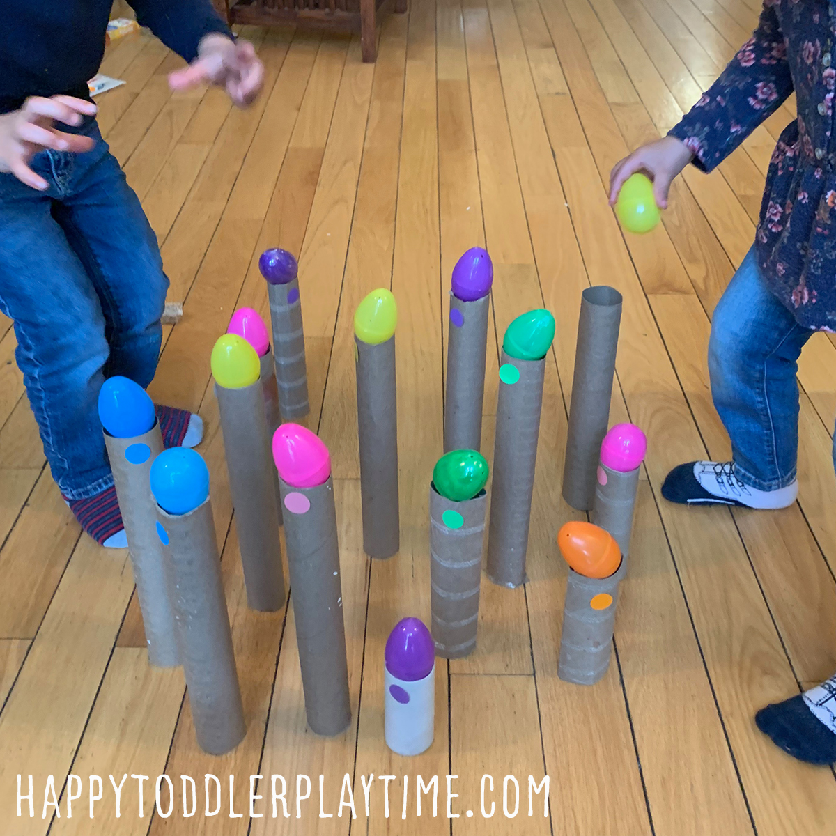 Super Easy Easter Egg Colour Sort - Happy Toddler Playtime