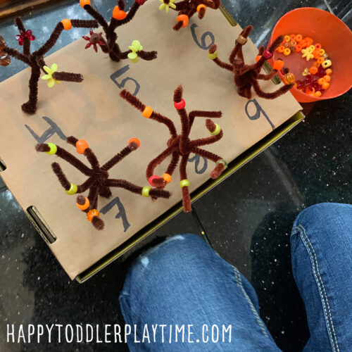 Fall Tree Counting for Preschoolers - Happy Toddler Playtime