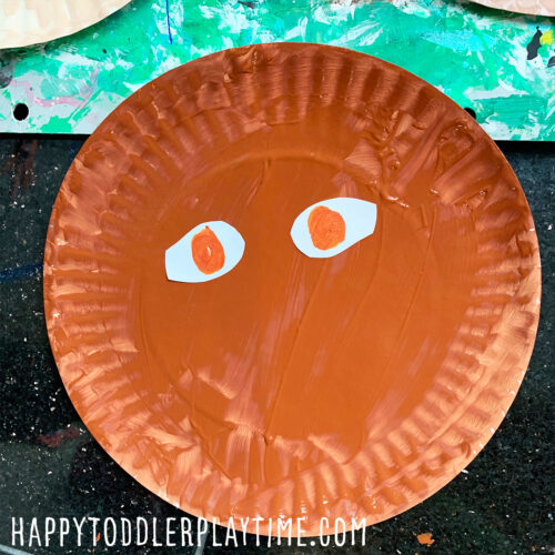 Paper Plate Self Portrait Craft for Preschoolers - Happy Toddler Playtime