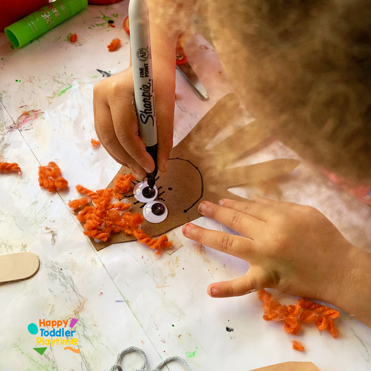 Handprint People Puppets Craft for Kids - Happy Toddler Playtime