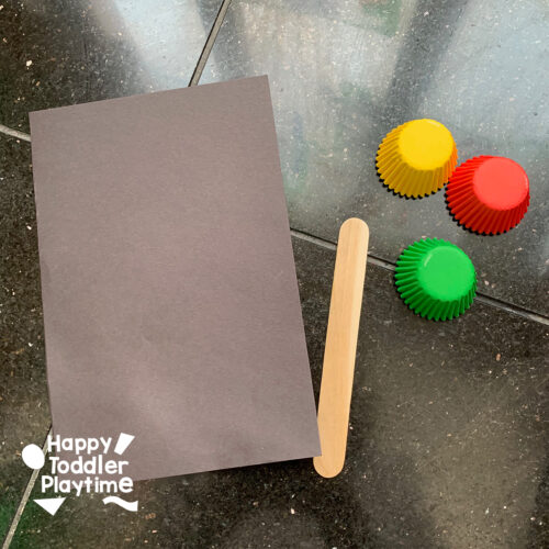 7 Easy Traffic Stoplights Crafts For Kids - Happy Toddler Playtime