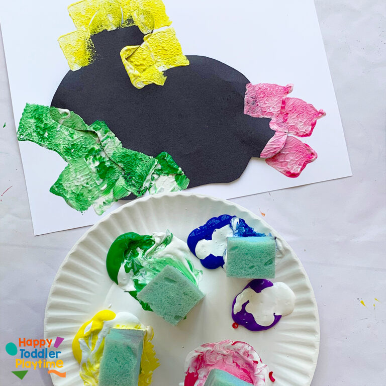 Sponge Painted Easter Bunny Craft with free printable - Happy Toddler ...