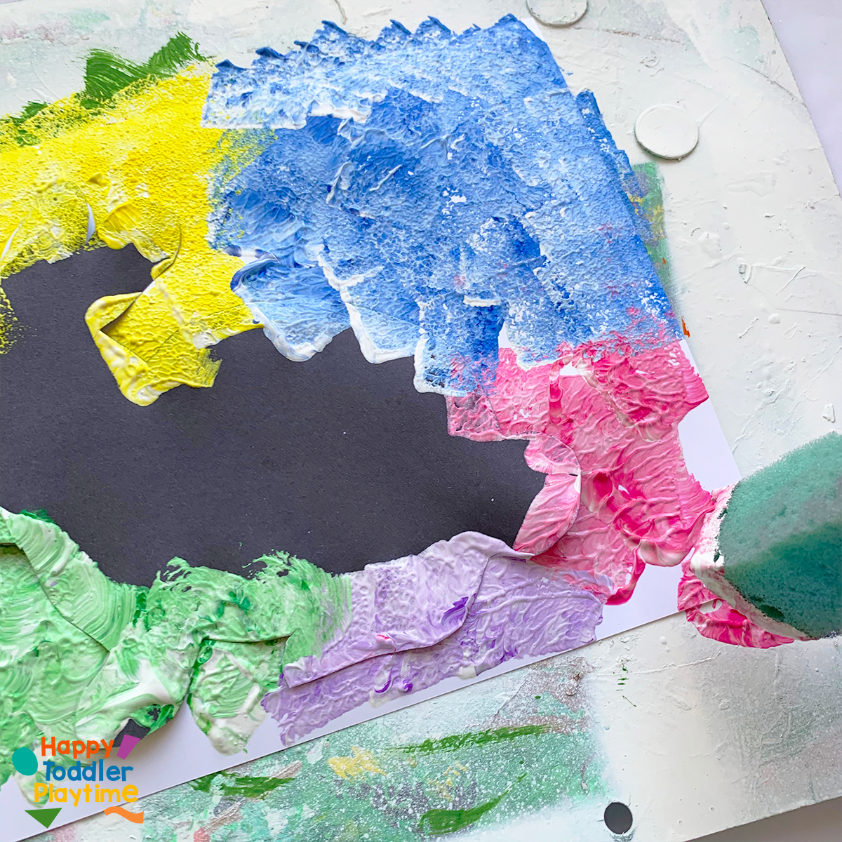 Sponge Painted Easter Bunny Craft with free printable - Happy Toddler ...