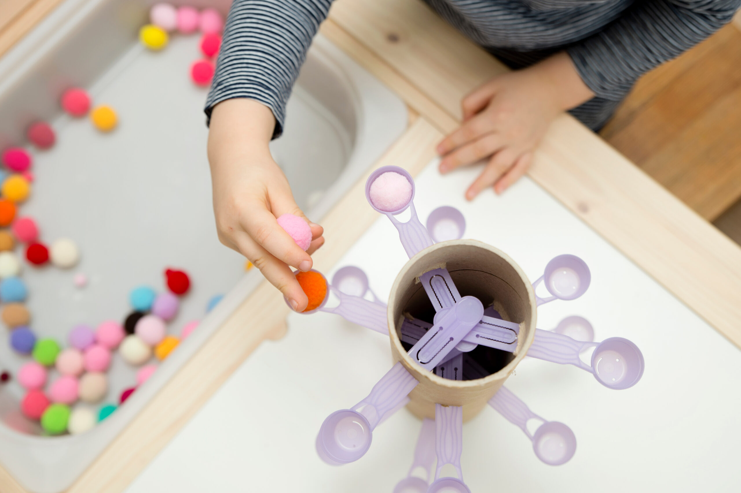 Easy Pom Pom Balance Tree: A Fine Motor Activity - Happy Toddler Playtime