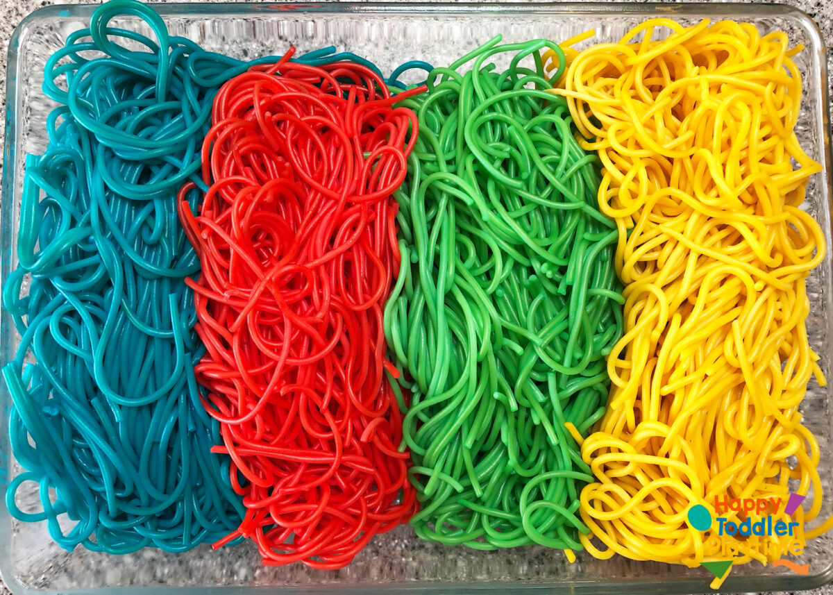 How to Make Colored Spaghetti for Sensory Play - Happy Toddler Playtime