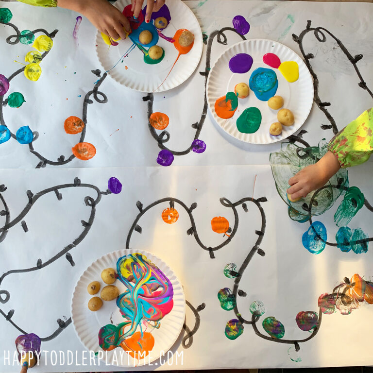 Festive & Fun Christmas Crafts for Kids - Happy Toddler Playtime