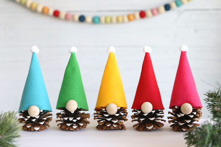20+ Pine Cone Christmas Crafts for Kids - Happy Toddler Playtime