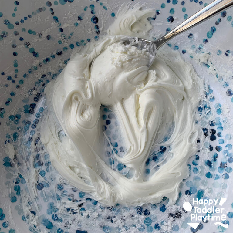 Snow Playdough: Made With Only 2 Ingredients! - Happy Toddler Playtime