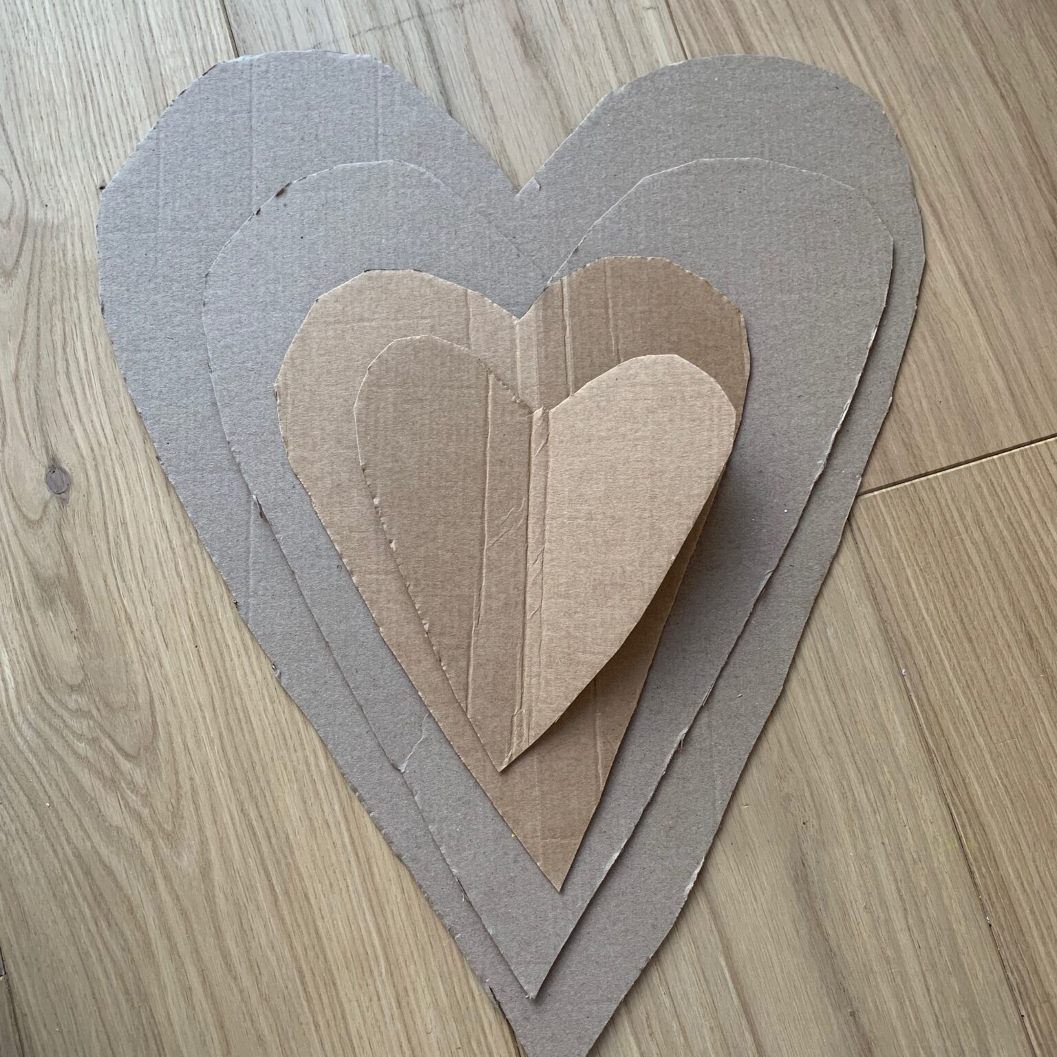 3D Cardboard Heart Craft - Happy Toddler Playtime