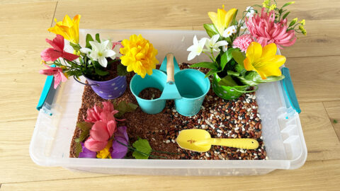 Flower Sensory Bin - Happy Toddler Playtime