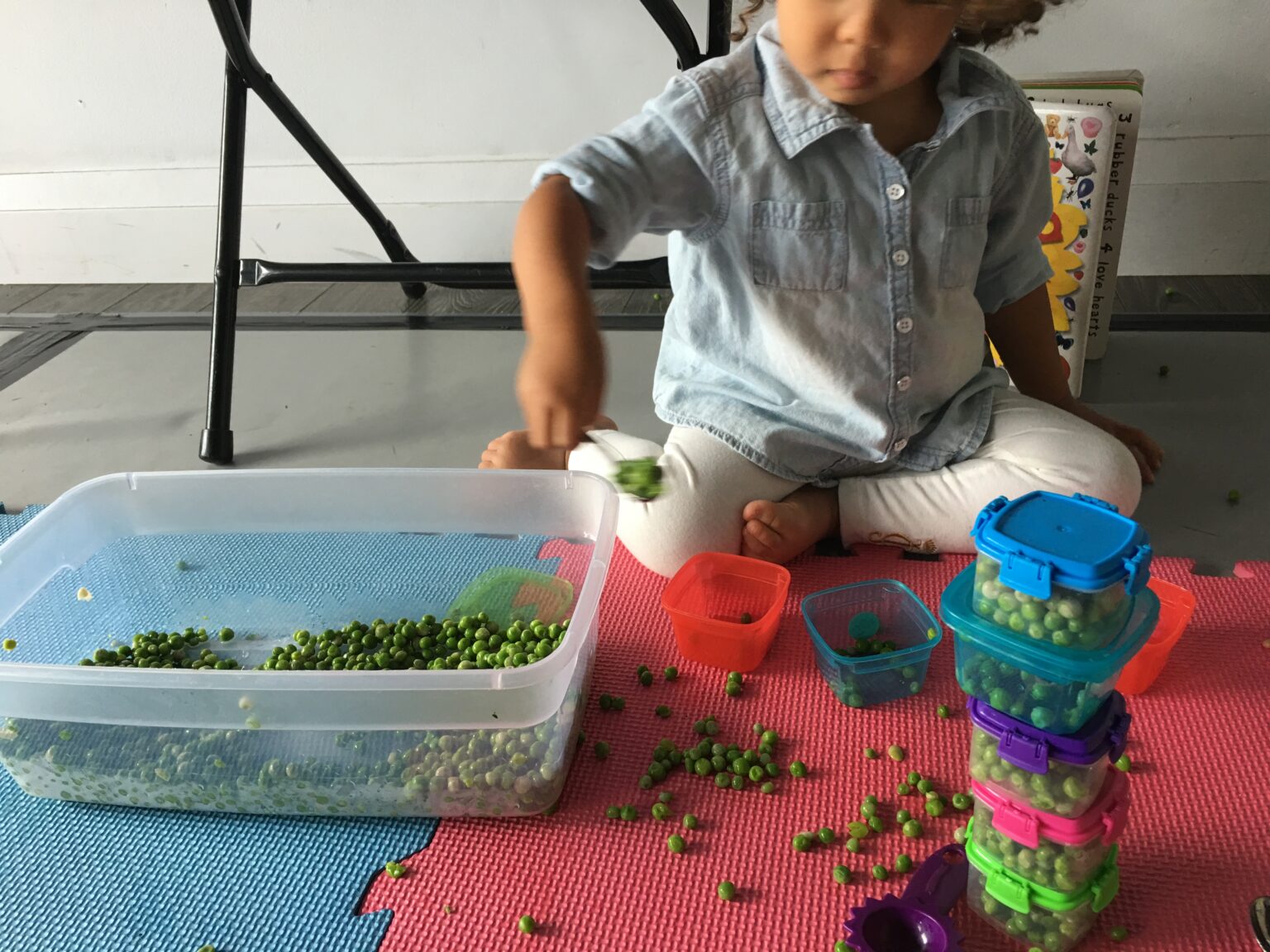 40+ EASY Activities for Toddlers - Happy Toddler Playtime