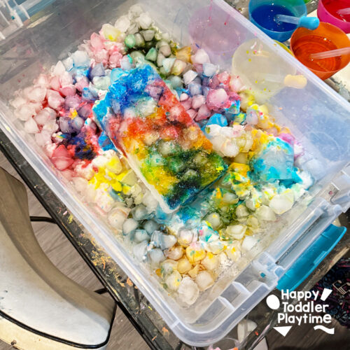 Fizzy Ice: Easy Baking Soda Experiment for Summer - Happy Toddler Playtime