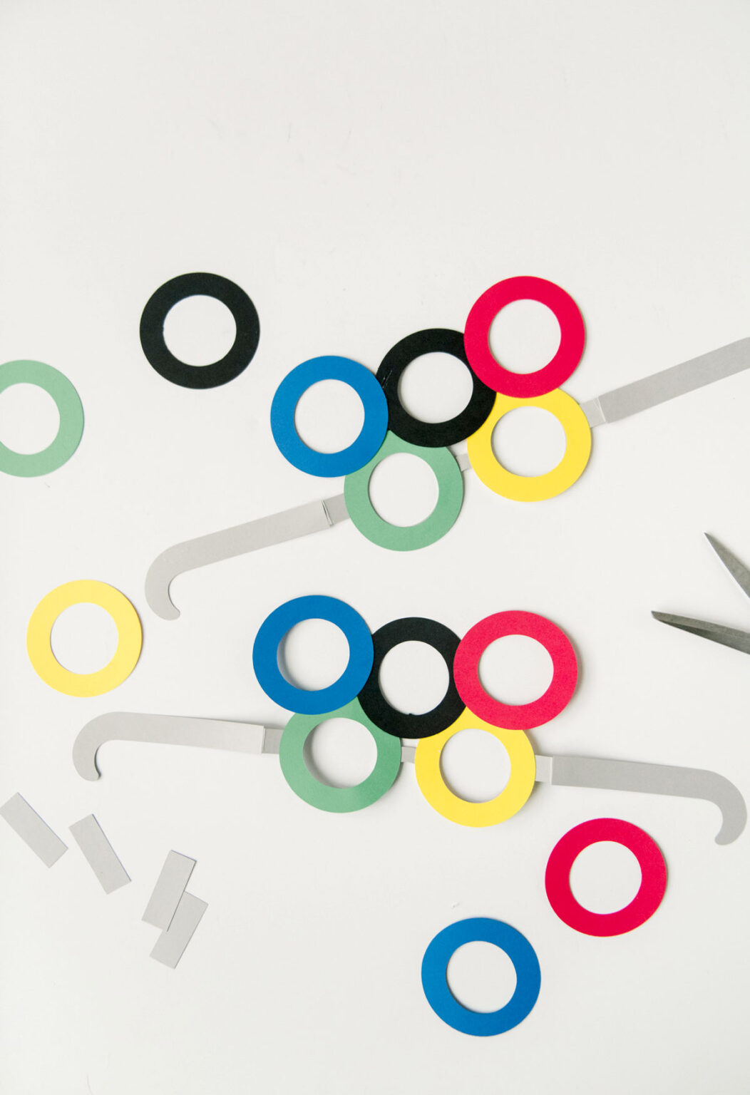 24 Brilliant Summer Olympic Crafts for Kids - Happy Toddler Playtime