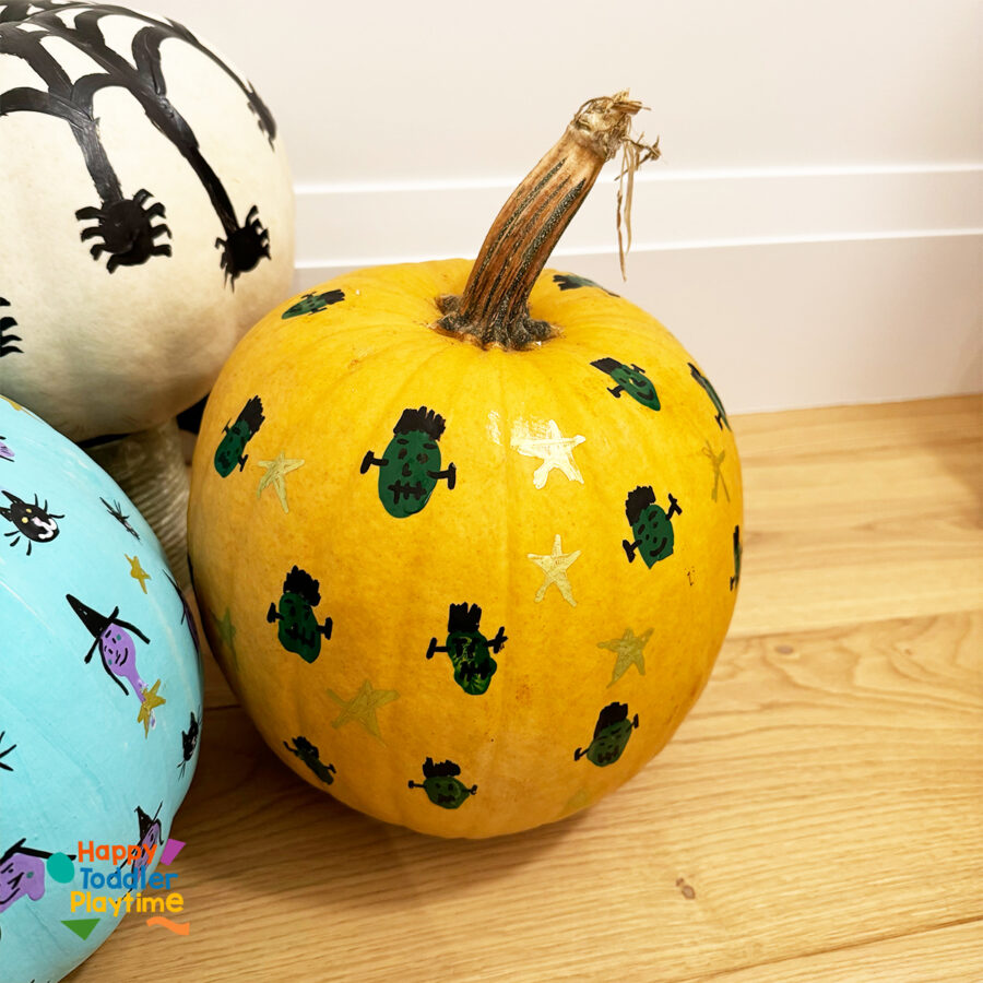 DIY Fingerprint Pumpkins - Happy Toddler Playtime