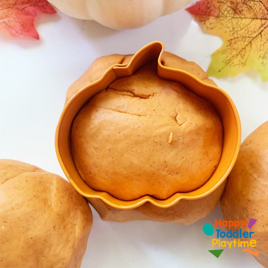 4 Easy Fall Playdough Recipes for Kids - Happy Toddler Playtime