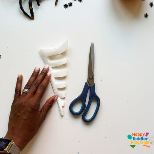 Paper Spiderweb Craft - Happy Toddler Playtime