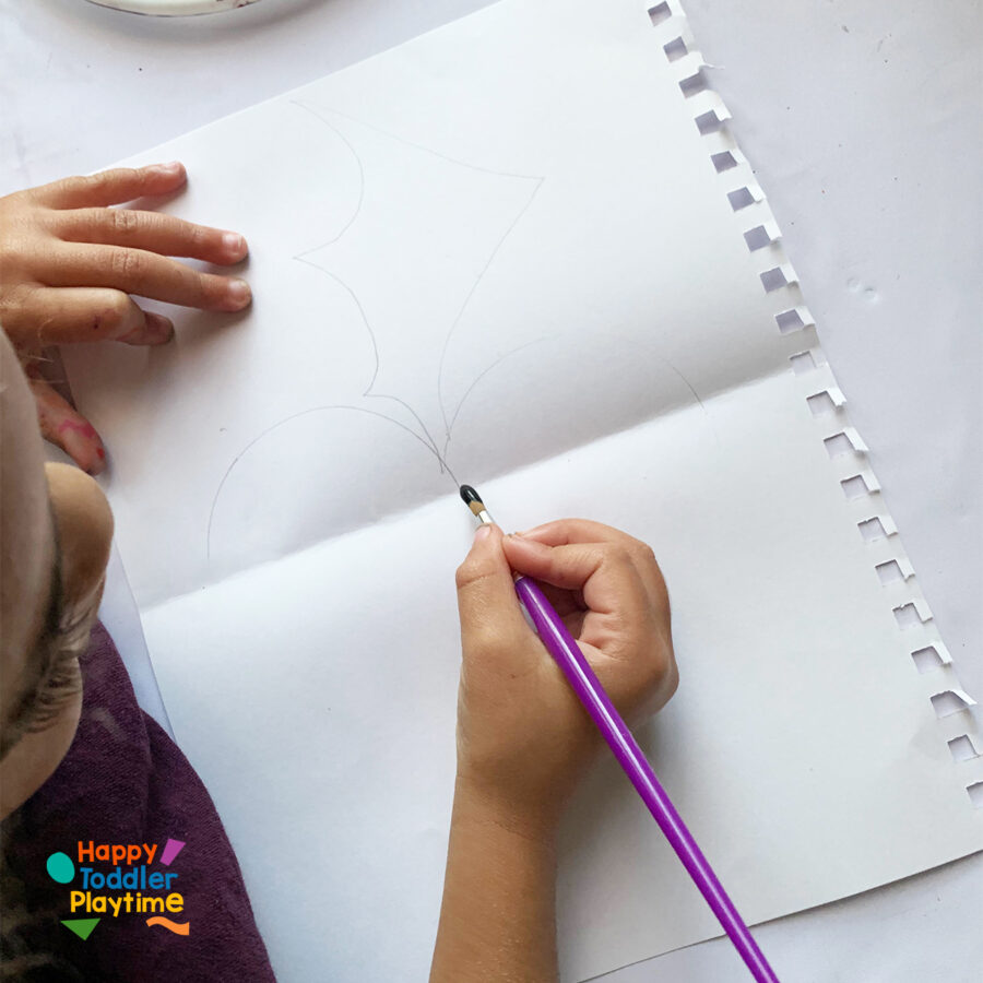 Bat Symmetry Painting - Happy Toddler Playtime