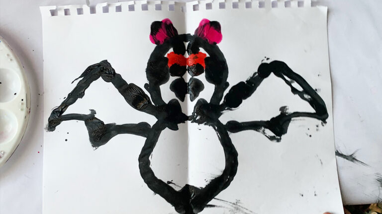 Bat Symmetry Painting - Happy Toddler Playtime