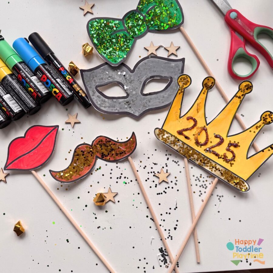 FREE Printable New Year's Eve Selfie Props - Happy Toddler Playtime