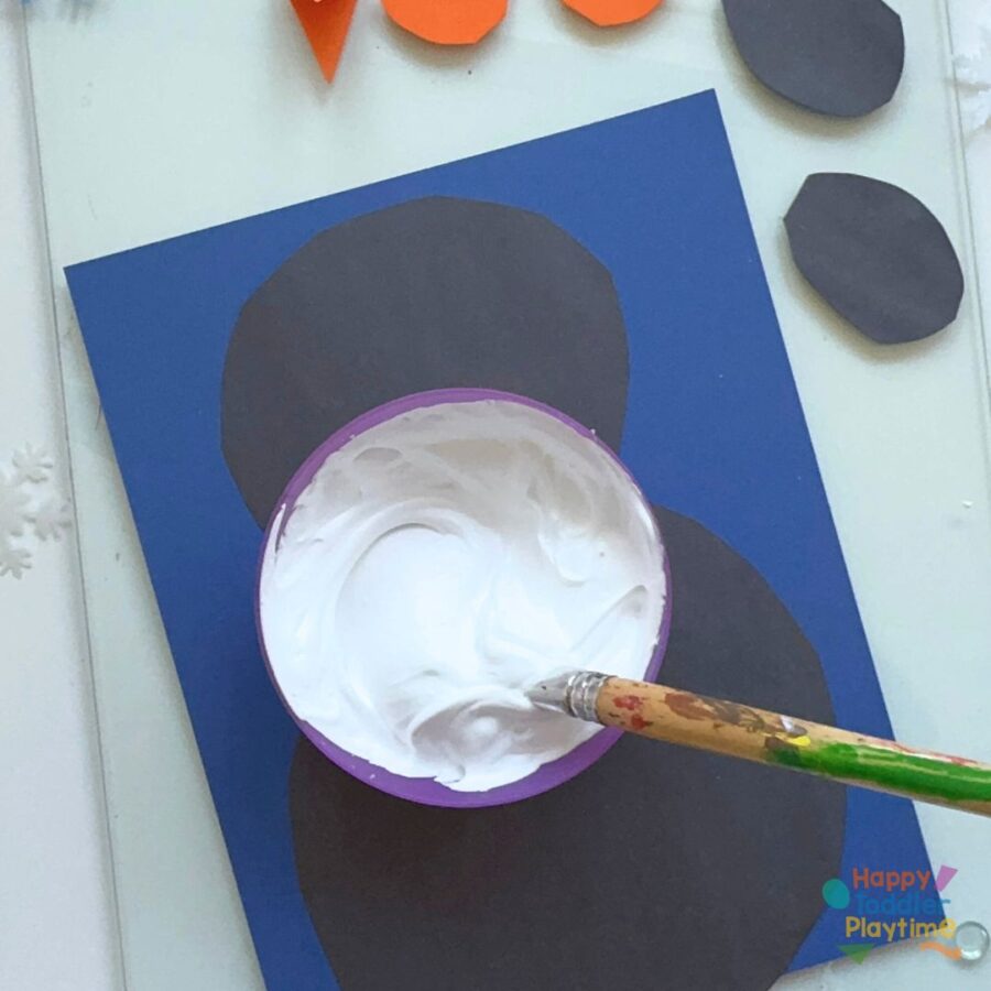 Puffy Paint Penguin Craft - Happy Toddler Playtime