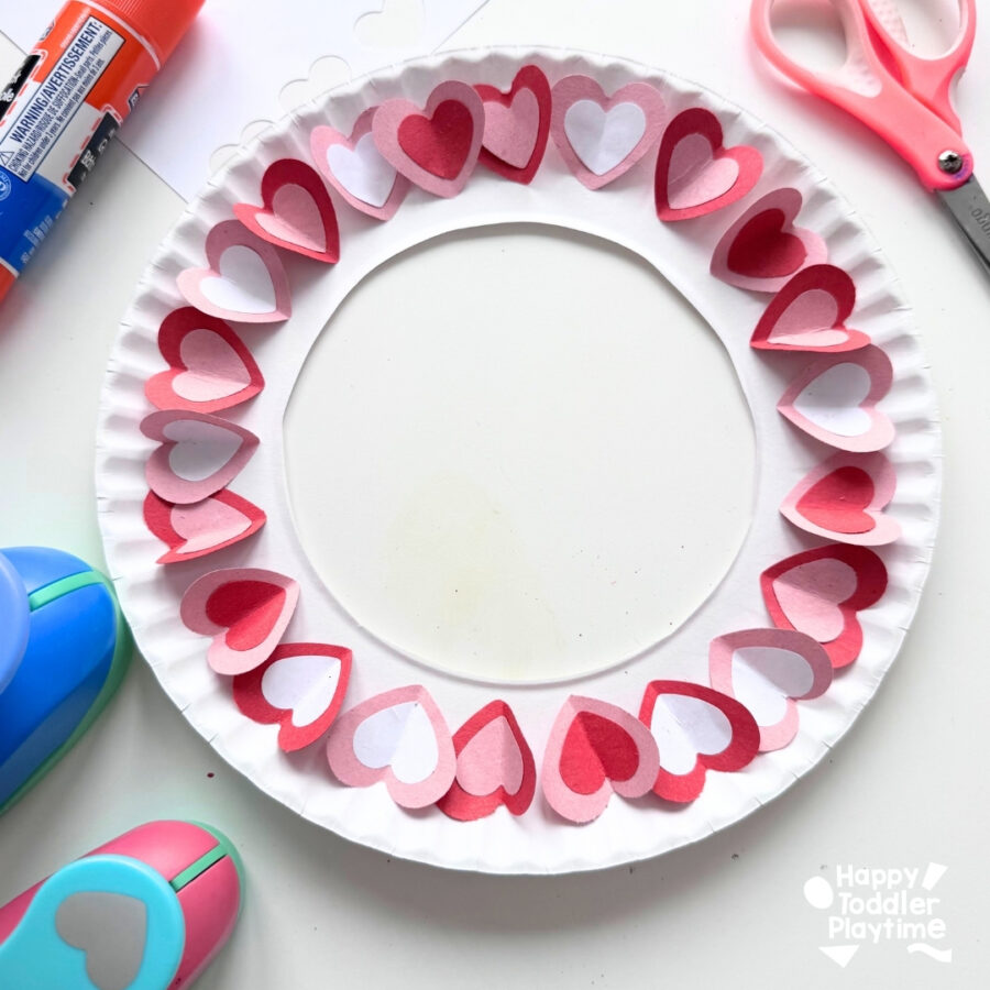 Fun Paper Plate Heart Wreath Craft - Happy Toddler Playtime