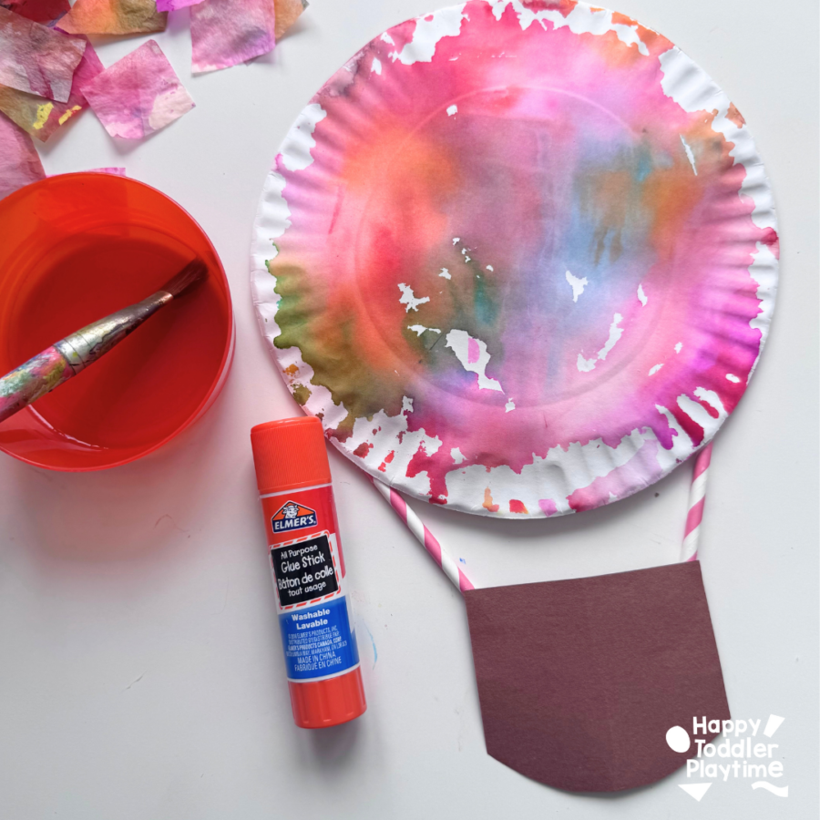 Paper Plate Hot Air Balloon Craft - Happy Toddler Playtime