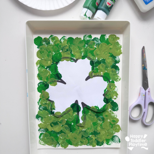 Pom Pom Painted Shamrock Craft (with free printable) - Happy Toddler ...