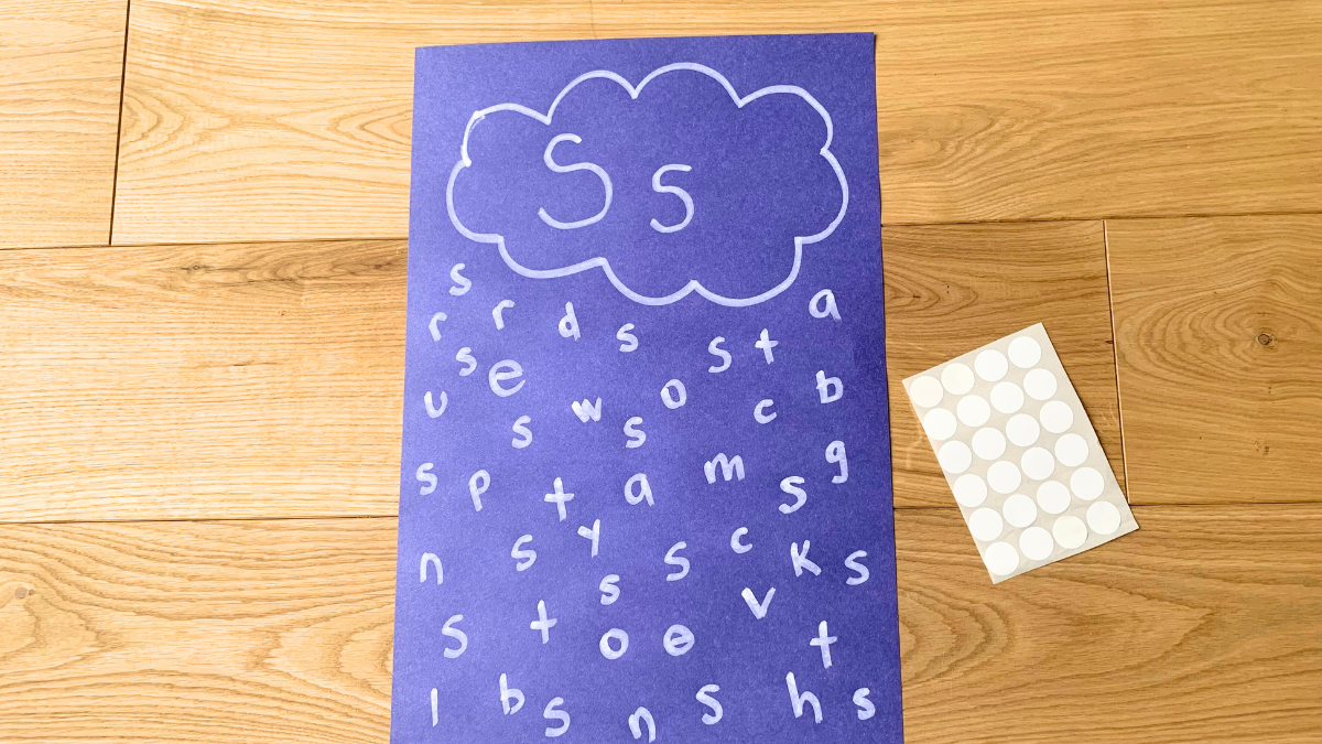 Dot Sticker Snow Letter Hunt - Happy Toddler Playtime