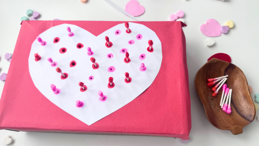 Heart Peg Board - Happy Toddler Playtime